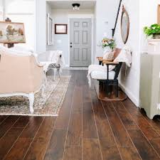 Engineered Flooring - Toss Bryan